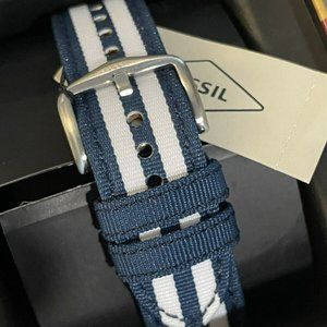 Fossil | Accessories | Harry Potter X Fossil Limited Edition Hogwarts ...